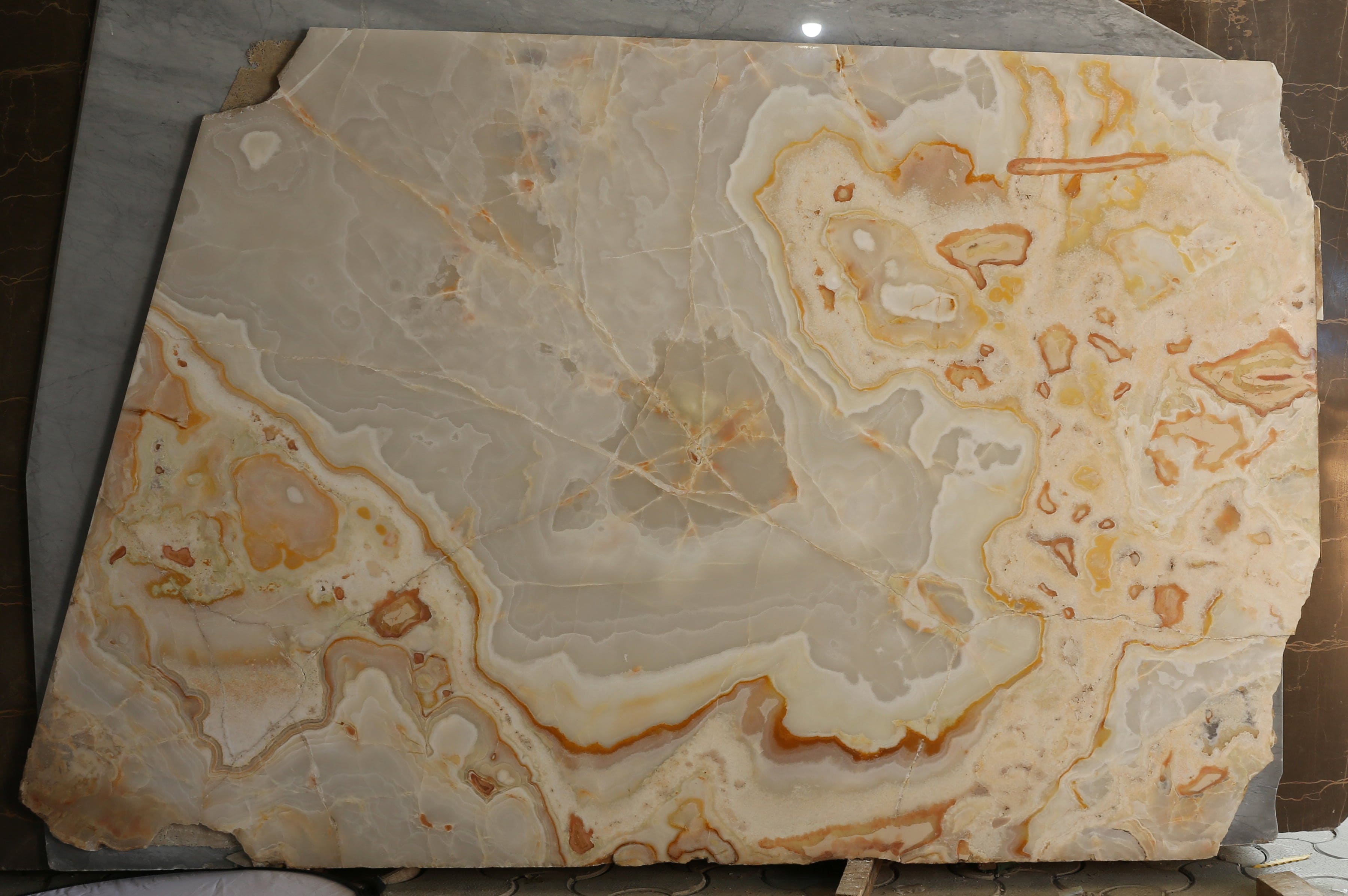 Olive Onyx Marble – Rynestone